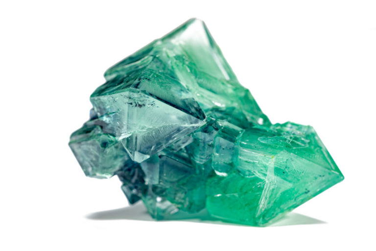 Pierres Vertes – Aspects, Pouvoirs, Chakras, Entretien