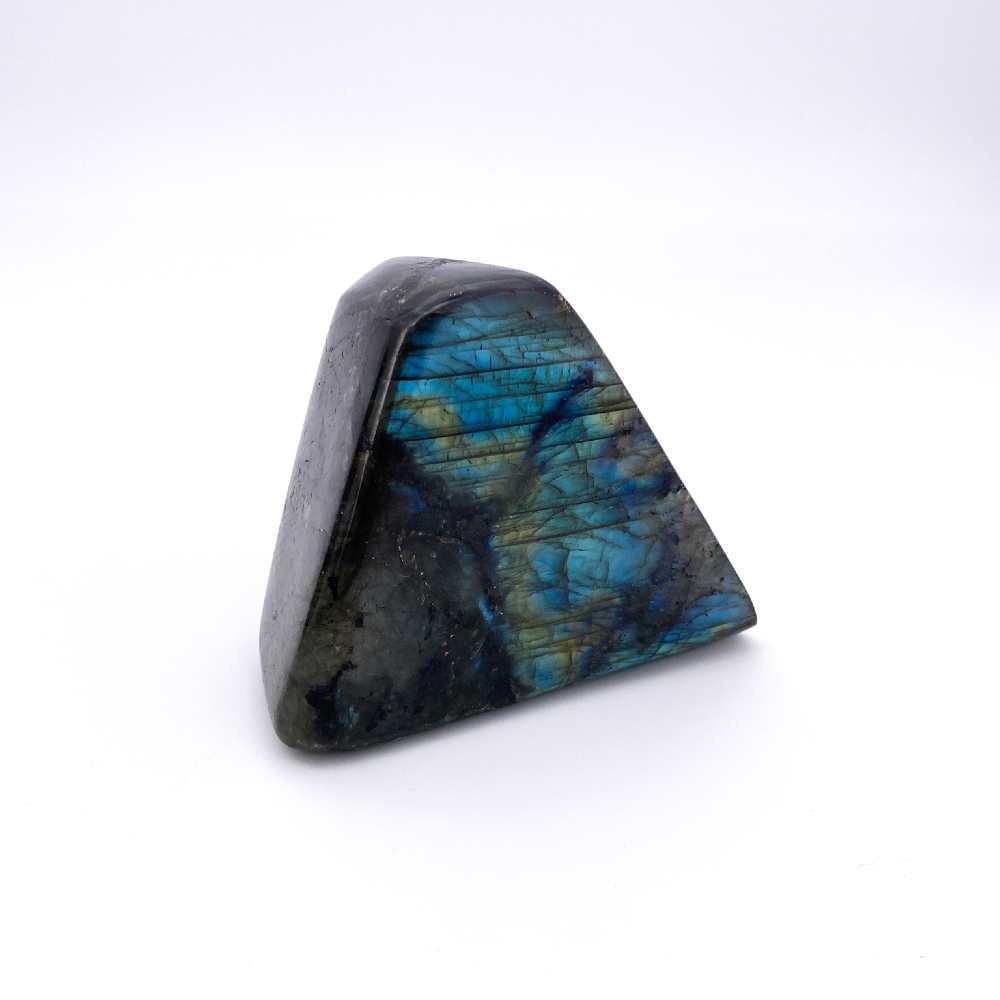 Labradorite — Vertus, Propriétés et Bienfaits de la Pierre